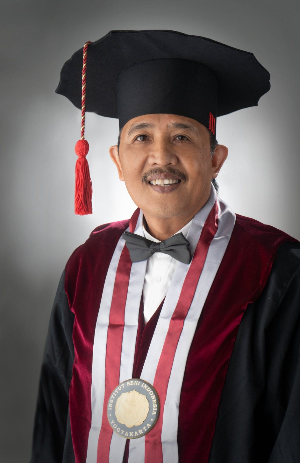 Selamat dan Sukses atas diraihnya jabatan guru besar dalam bidang ilmu ...