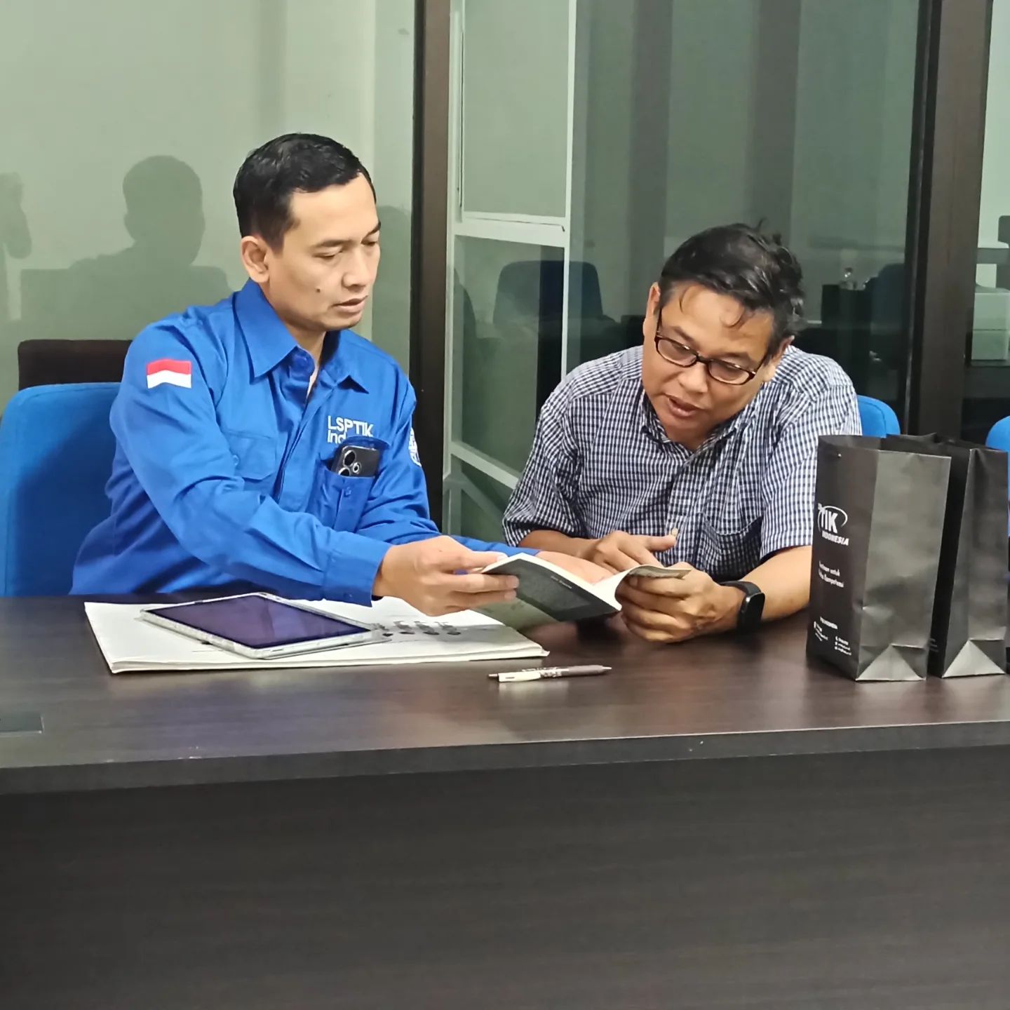 Dosen DKV ISI Yogyakarta Laksanakan Sertifikasi Kompetensi Bersama LSP TIK – Fakultas Seni Rupa ...